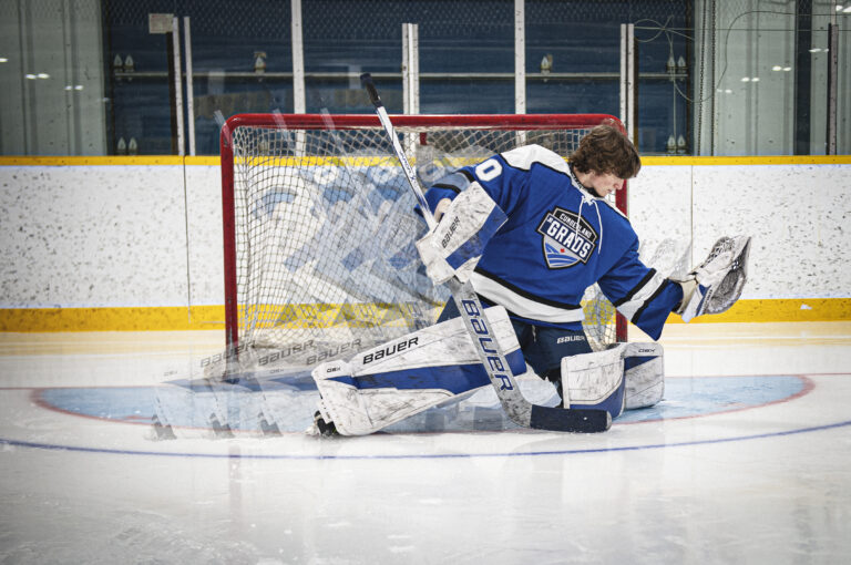 Jr Grads – Cumberland Minor Hockey Association